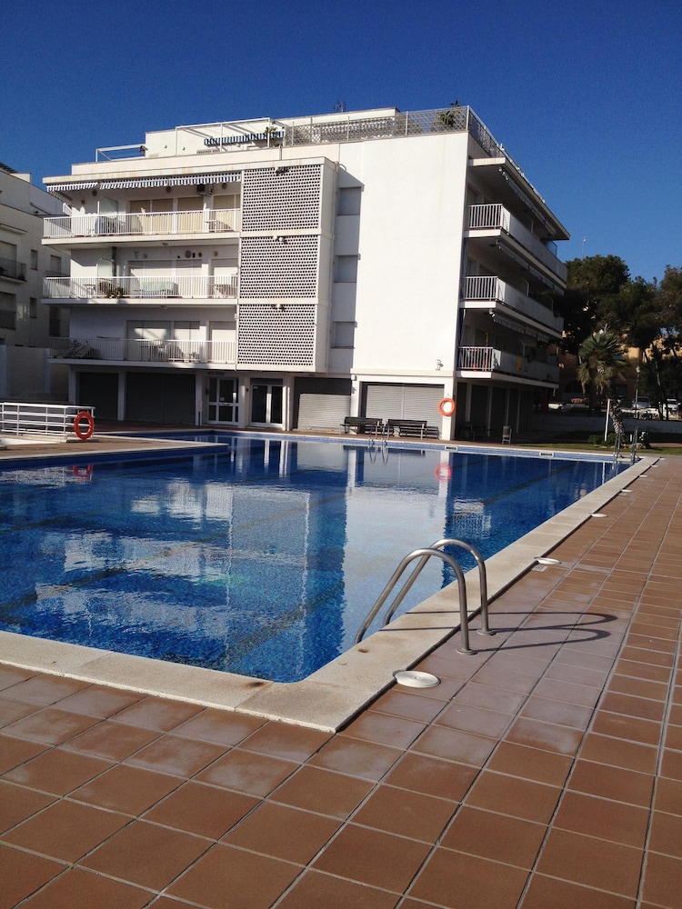 New Apartment In The Centre Of Sitges, Wifi, Swimming Pool, Balcony, Parking - Sitges