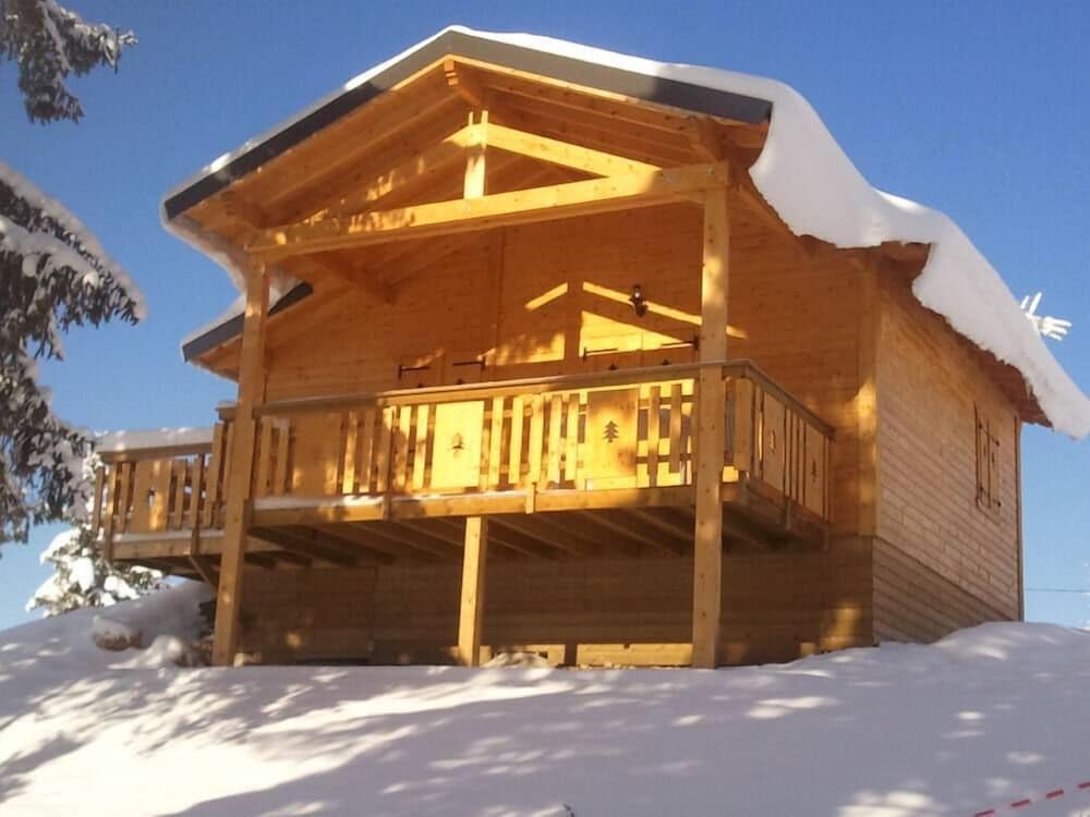 Charmant Chalet In De Bergen - Saint-Laurent-en-Grandvaux