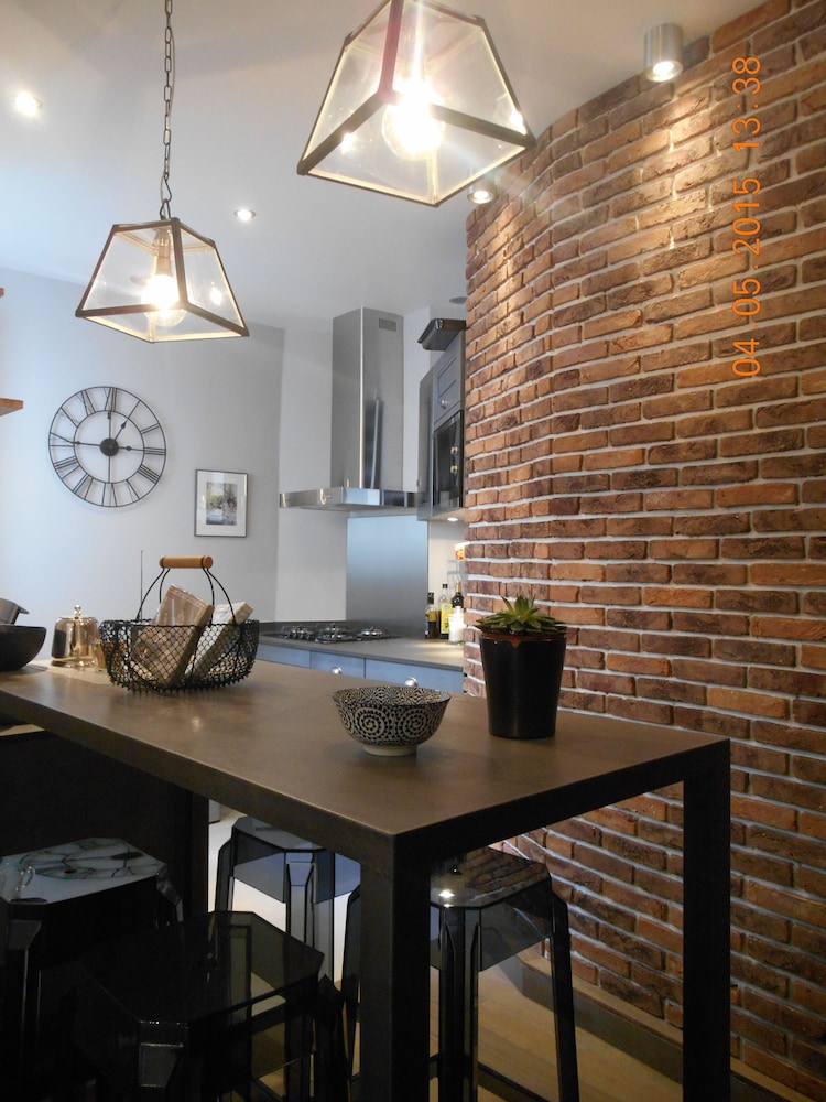 Modern Apartment Near The Champs Elysées And The Palais Des Congrès - Saint-Cloud