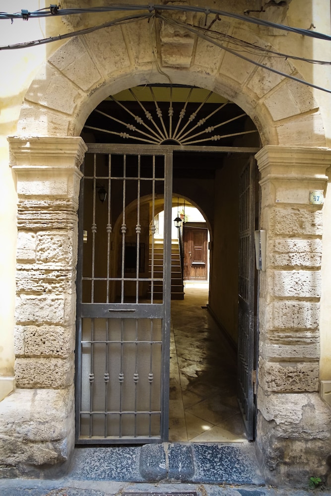 Bb Opera Dei Pupi - Siracusa