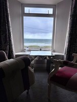 Quarto casal, 1 quarto, vista para o oceano (The Atlantic View Room) | 1 quarto, camas com colchões de espuma com sistema de memória