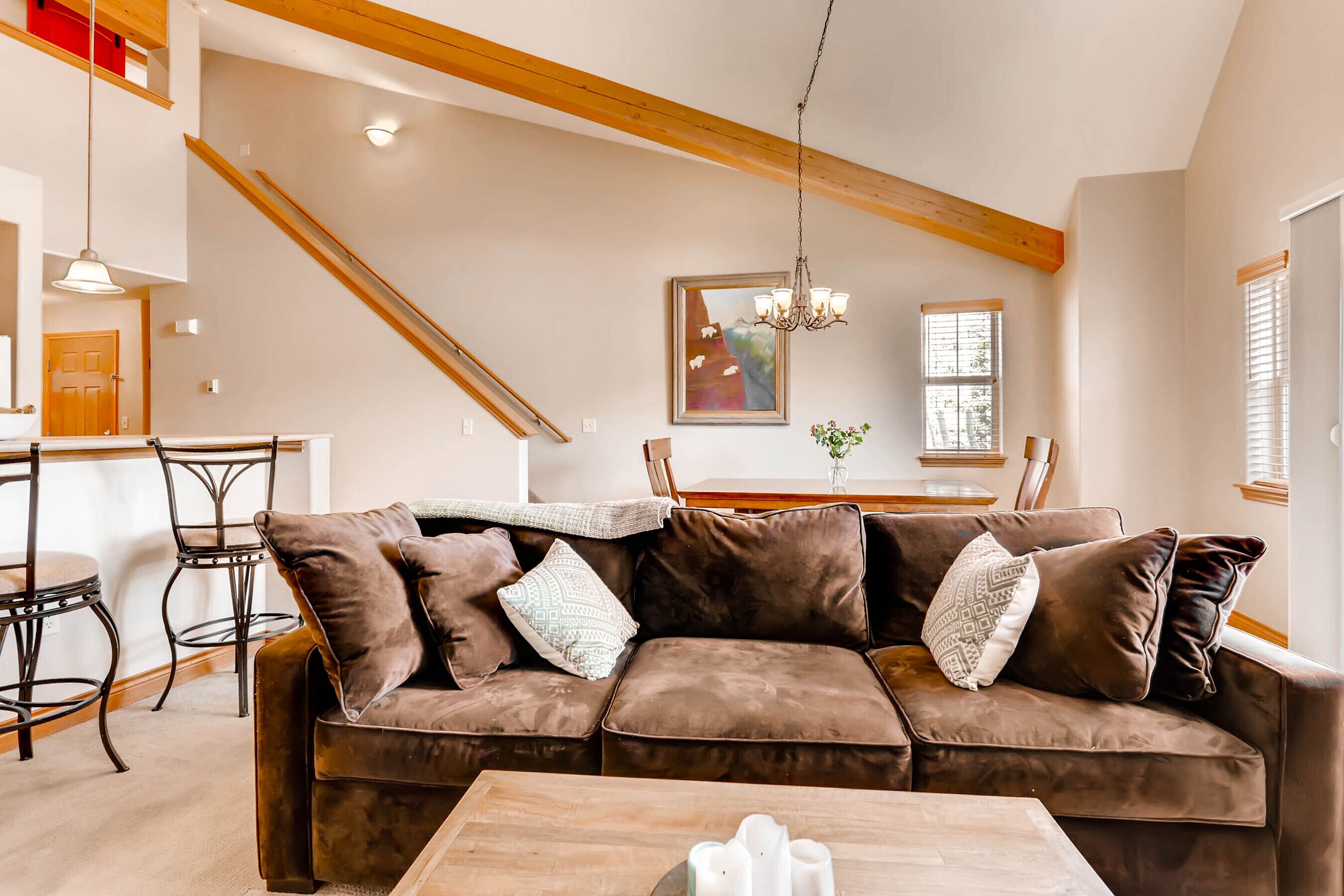 Beautiful Condo Next To Trails, Lake, Skiing, Shops And Restaurants! Hot Tub! - Frisco, CO