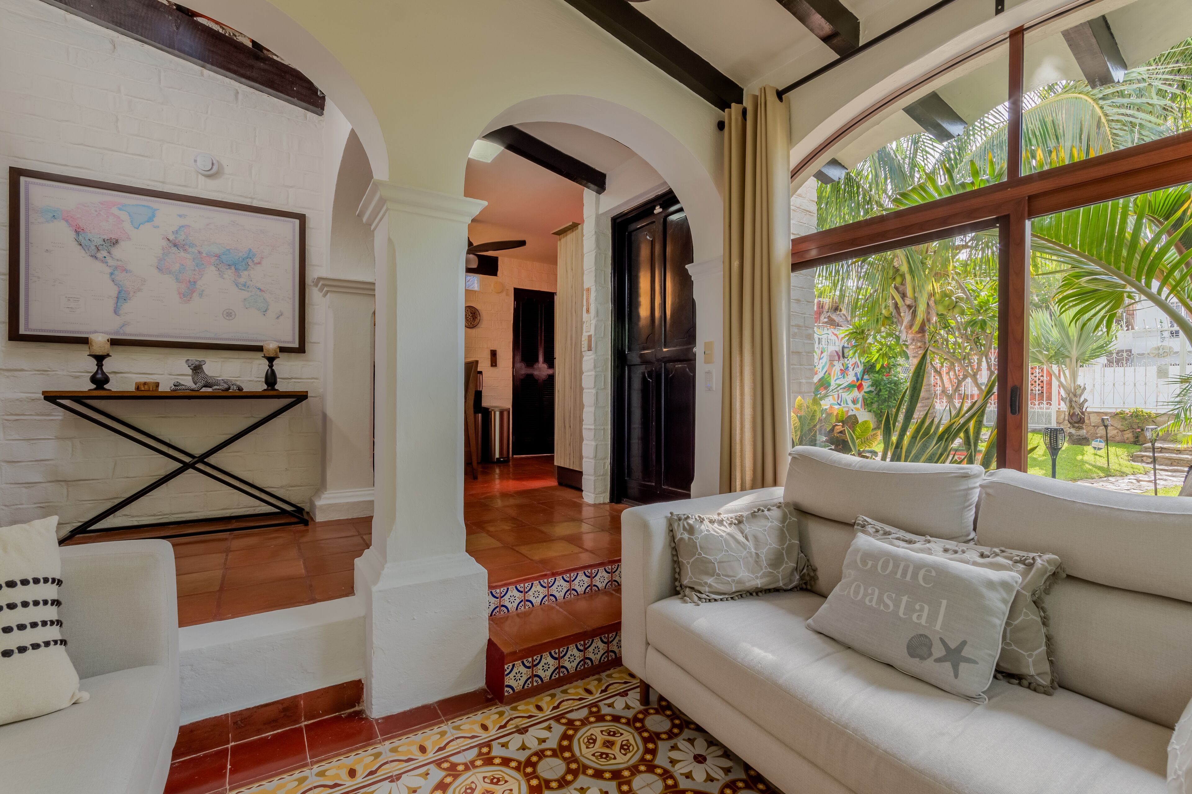 Private Colonial Boutique House With A Cool Pool In The Heart Of Downtown Cancun - Cancún