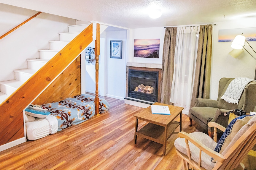 Cozy Micro-brewery Home - State of Washington