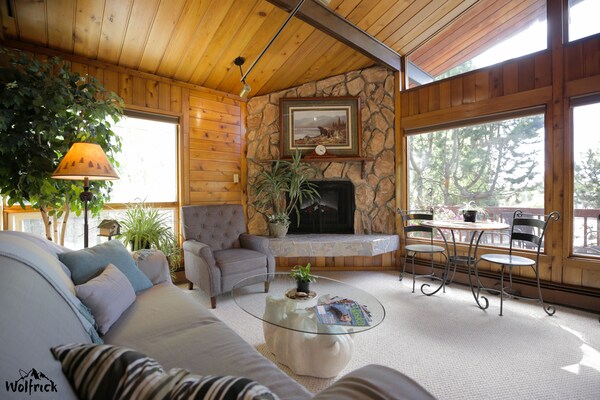 Jewel Lake Bed And Breakfast - Anchorage, AK