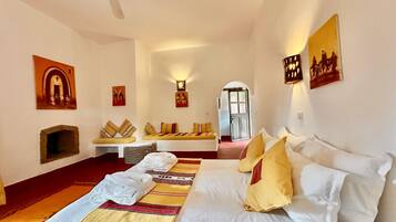 Suite Familiar | 2 quartos, com decoração personalizada, com mobília individualizada