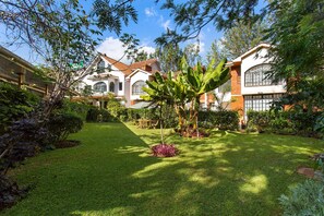 Área para churrascos e piqueniques