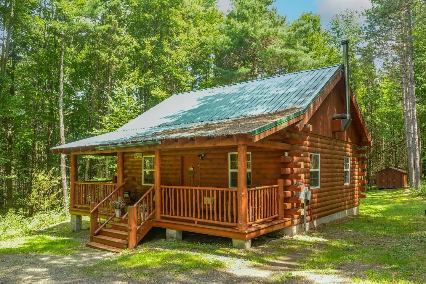 12 Best Pet-Friendly Cabins In New York, USA - Updated 2024 | Trip101