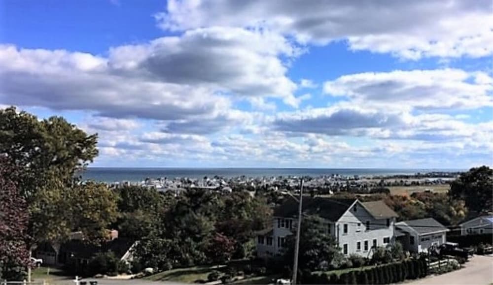 Think "On-top-of-the-world" Breath-taking Views! - Marshfield, MA