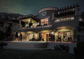 Vila superluxo, 3 quartos, vista para o oceano | 1 quarto, cofres nos quartos, escrivaninha
