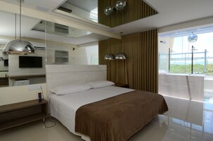 Quarto Premier (Super Luxo) | Minibar, secretária, quartos insonorizados, Wi-fi grátis