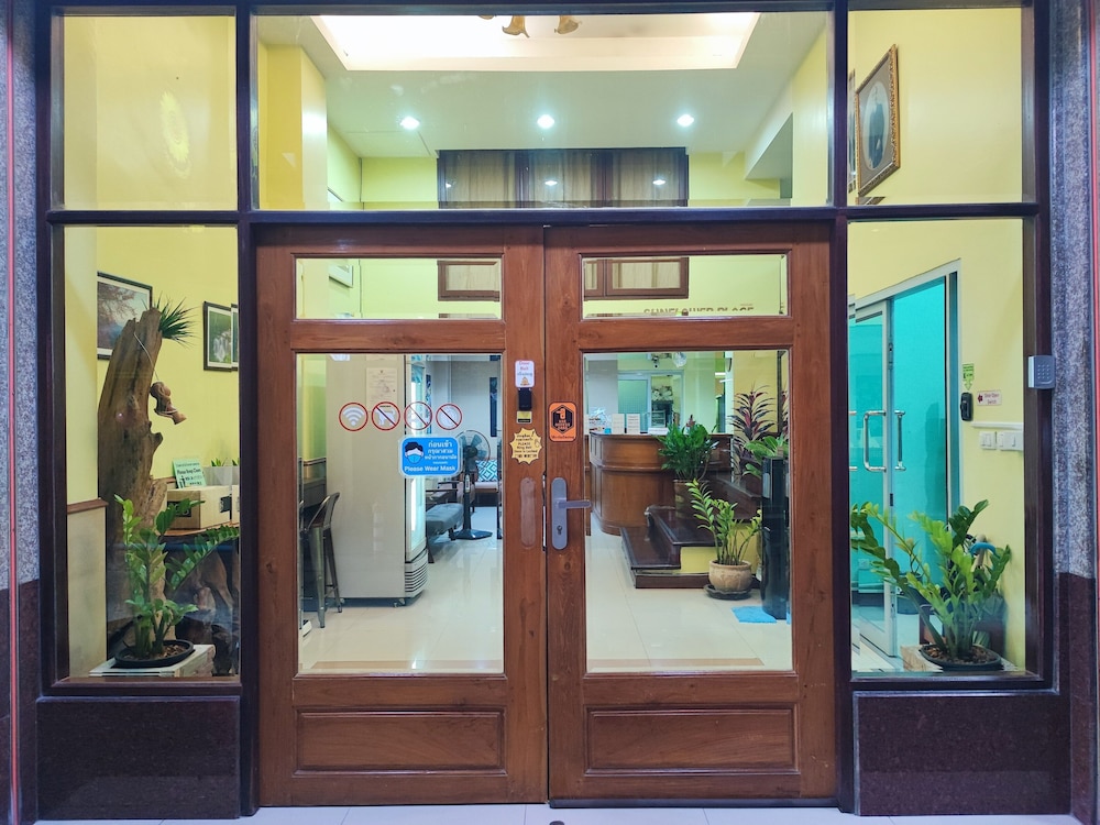 Sunflower Place - Bang Rak