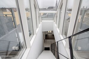Penthouse Signature, 4 quartos, banheira de hidromassagem grande, Vista para a cidade | Terraço/pátio interior