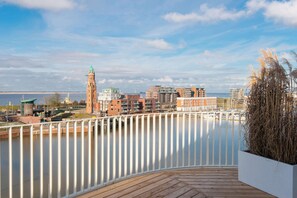 Suíte, 1 cama de casal, sacada | Vista do quarto