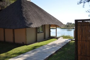 Luxury Chalet  | Vista para o lago