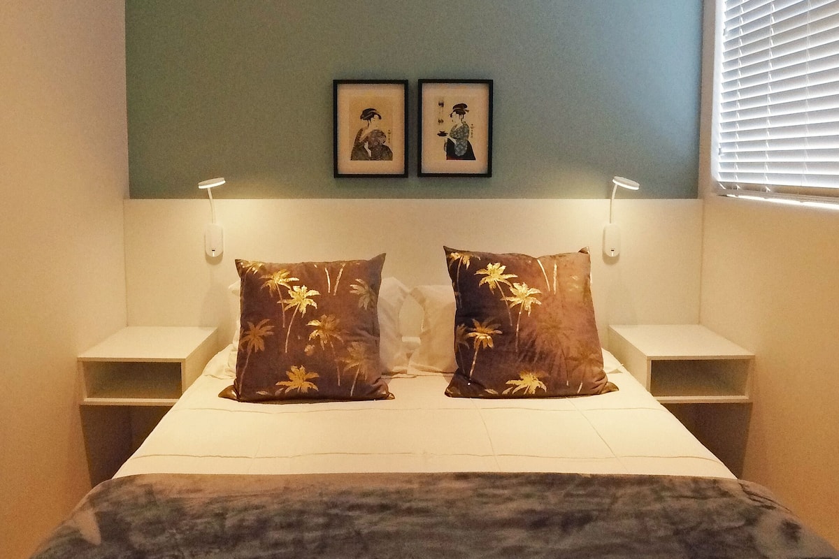 Suite Comfort, 1 cama queen-size | 1 quarto, minibar, cofre no quarto, com decoração personalizada