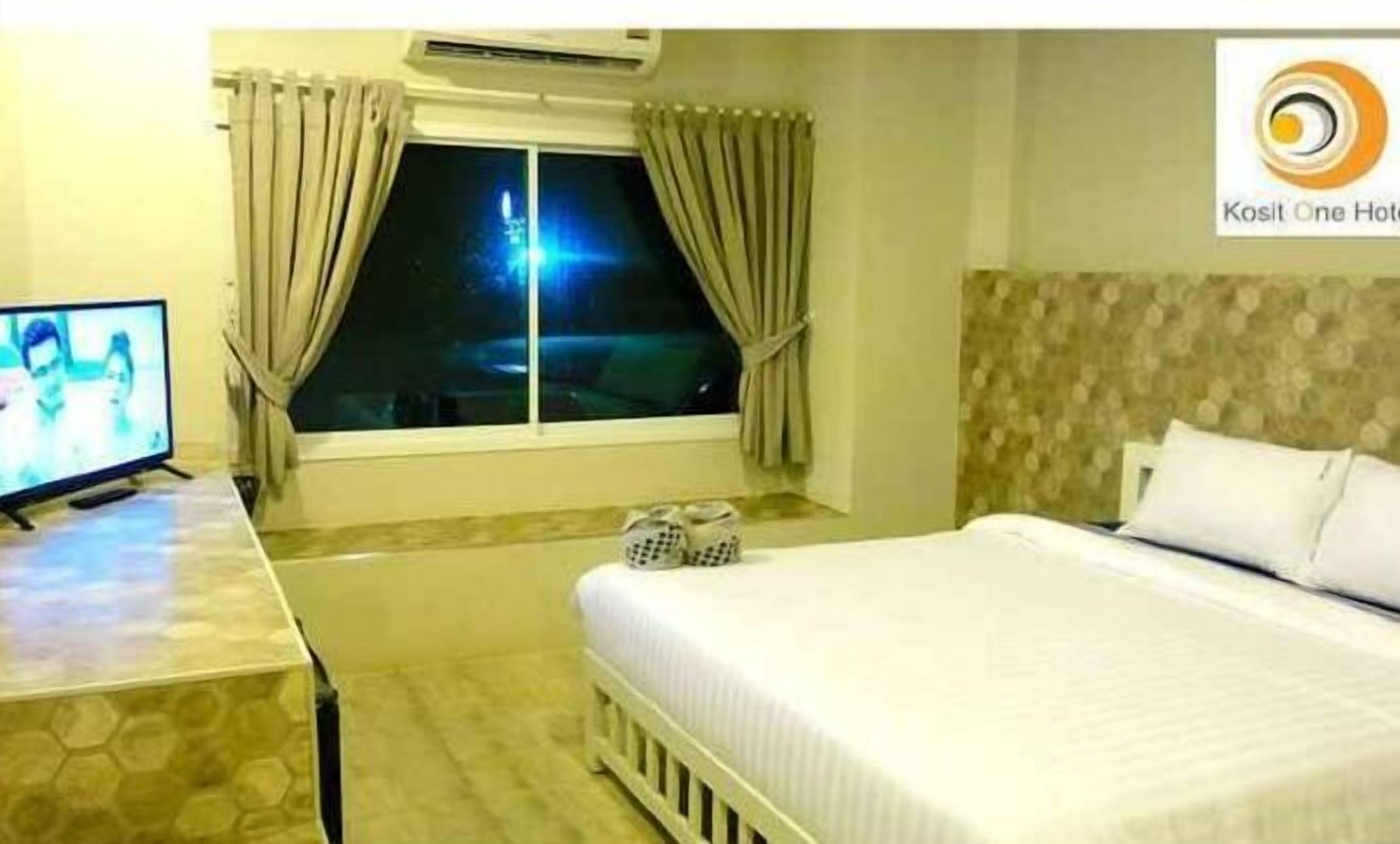 Secretária, cortinas/cortinados opacos, Wi-fi grátis 