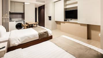 Estúdio família | Cortinas blackout, Wi-Fi de cortesia, roupa de cama