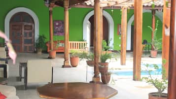 Entrada (vista interior)