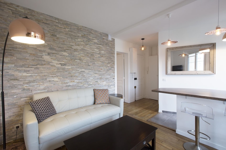 Elegant Havre De Paix A Montparnasse - Calme Rare, Quartier Village-metro 2 Min - Paris 15e Arrondissement