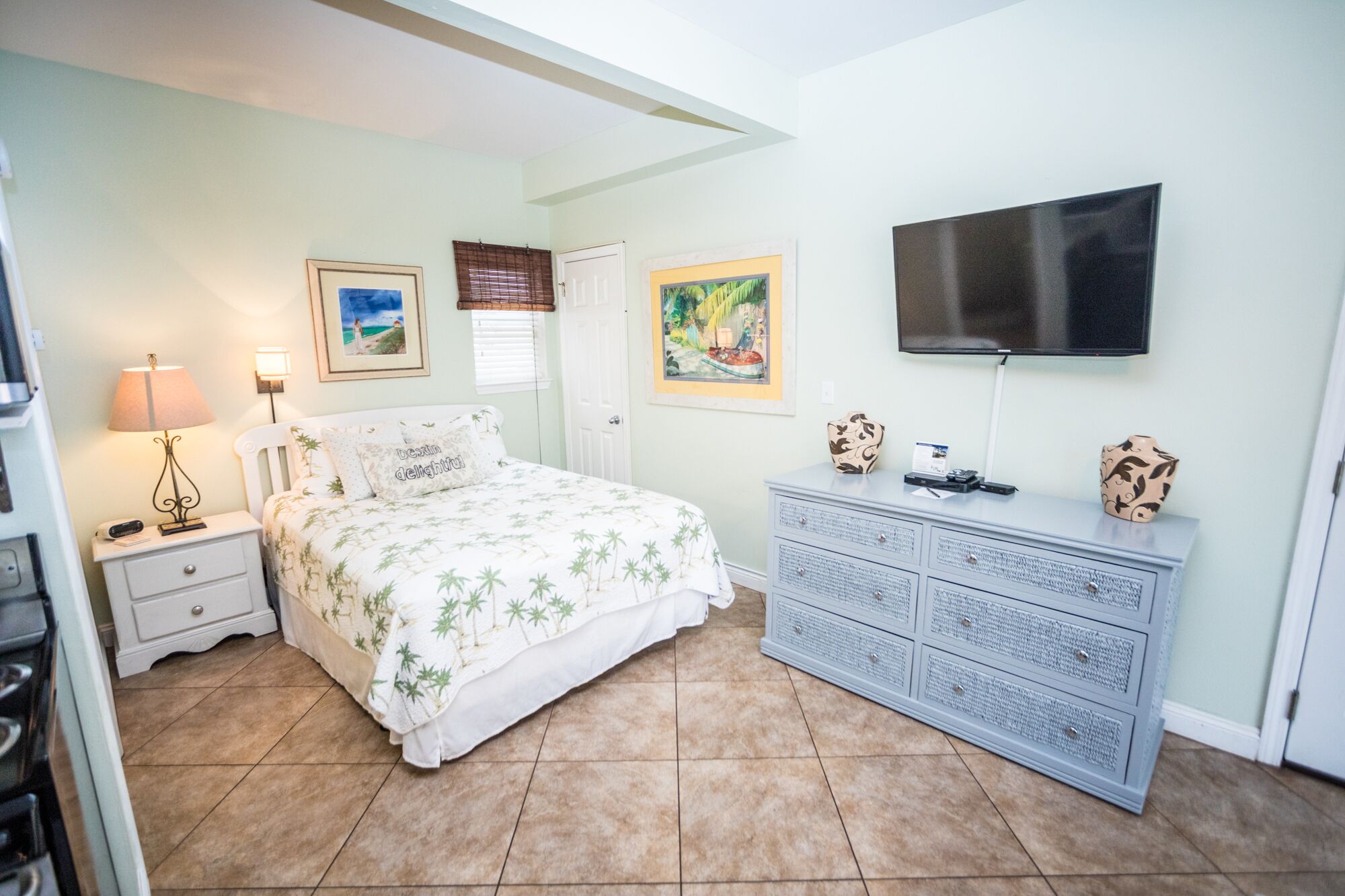 Crystal Beach Cottage, Steps To Beach & Pool.  Close To Shopping, Restaurants! - Henderson Beach, Destin