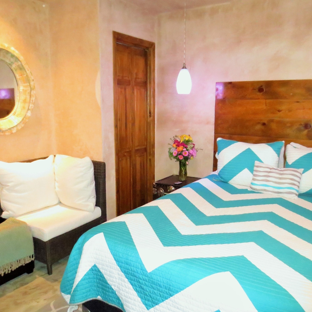 Superb Santa Fe Hq - Prime Location In The Heart Of Santa Fe - Decked Digs - Santa Fe, NM