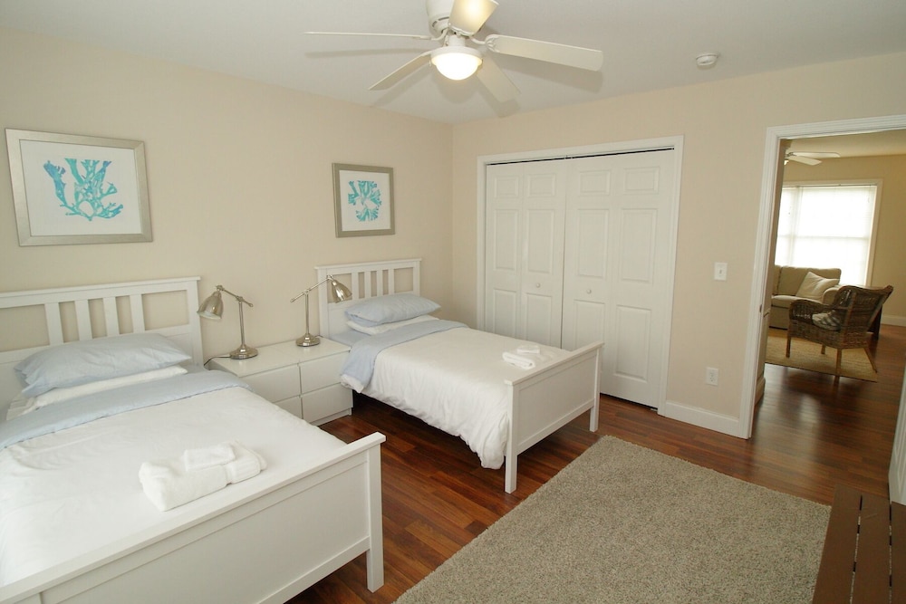 Spacious Home Near Downtown Avl, Parkway & Biltmore! - Asheville, NC