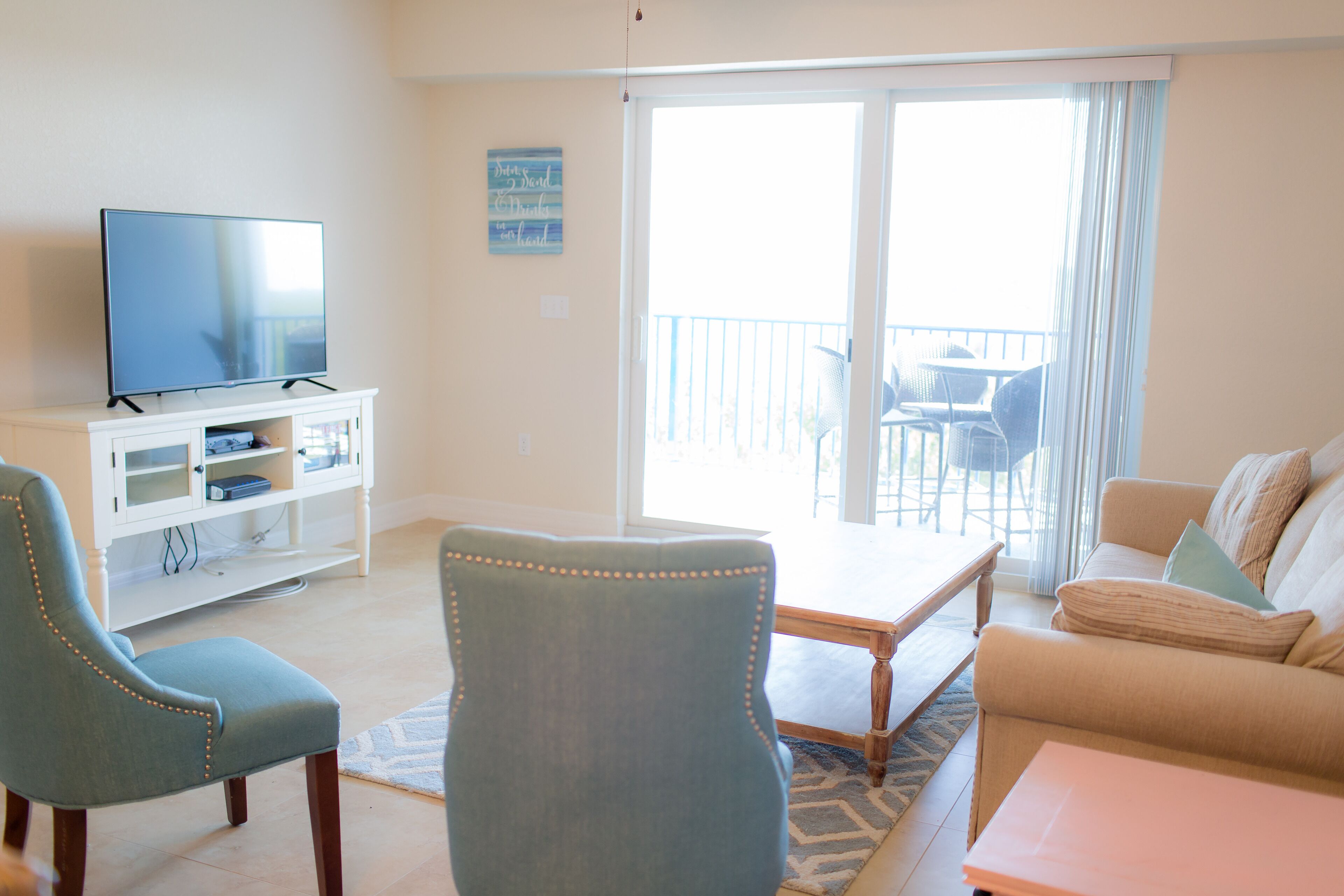 Stunning Oceanside 3 Bedroom 2 Bath Family Condo - 에지워터