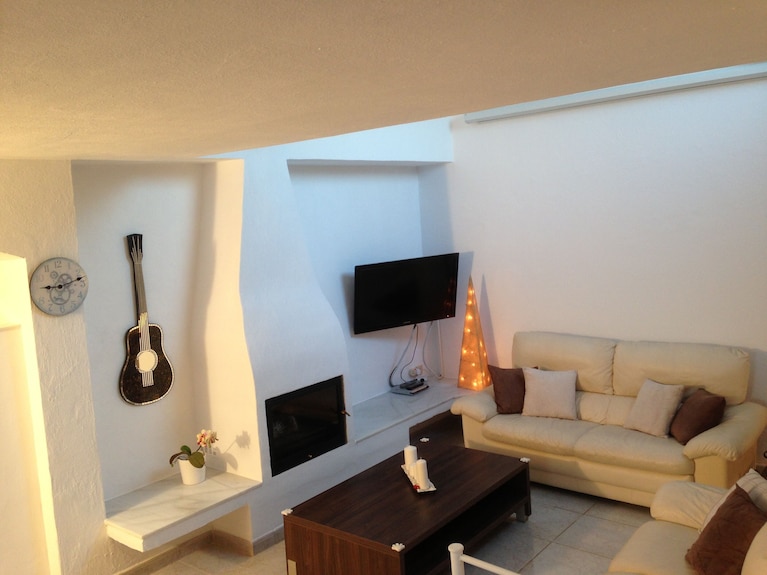 Maison Avec Caractere En Bahia De Casares. Calme, Détente Et Sun - Estepona