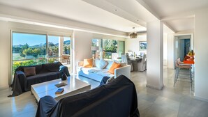 Villa, 4 quartos | Sala