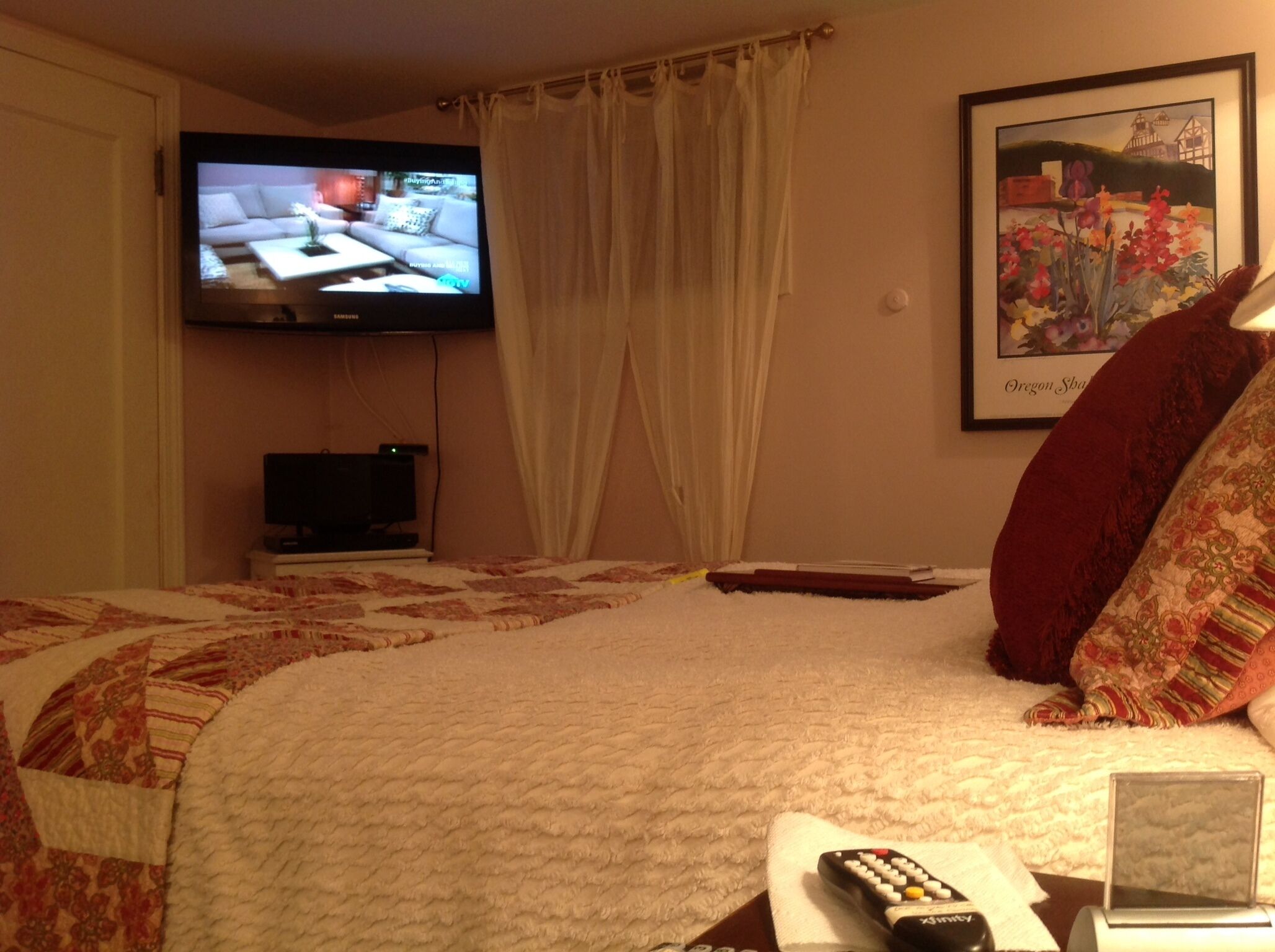 Quaint Private Cottage Apt. In Highly Desirable Area, Close To Everything - Vancouver, WA