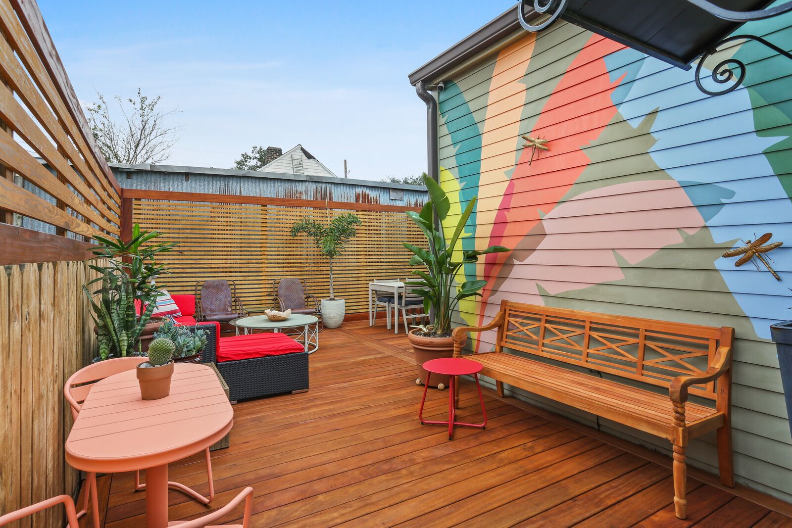 The Red Bayou House, walk to City Park and Jazzfest, mins to the French ...