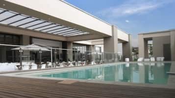 Piscina exterior