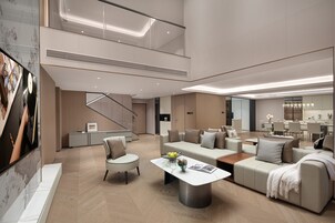 Quarto | Roupa de alta qualidade, cofre no quarto, cortinas/cortinados opacos