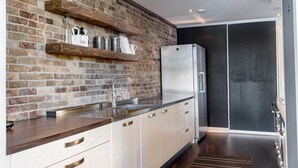 Villa Superior, 4 quartos, sauna, vista para o lago (Villa Karppi) | Cozinha privada