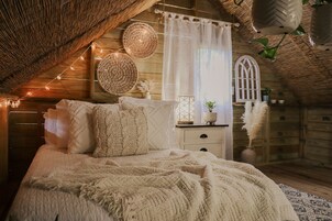 Bungalow Panorâmico, 1 quarto, casa de banho privativa, vista para a montanha | 1 quarto, com decoração personalizada, com mobília individualizada 