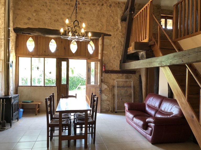 Old Stone Cottages In Peaceful, Rural Setting - Loire