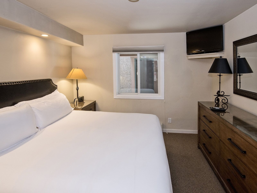 🏔️ Vantage Point Condo 201 — Spacious 2br In Lionshead Village - Vail, CO