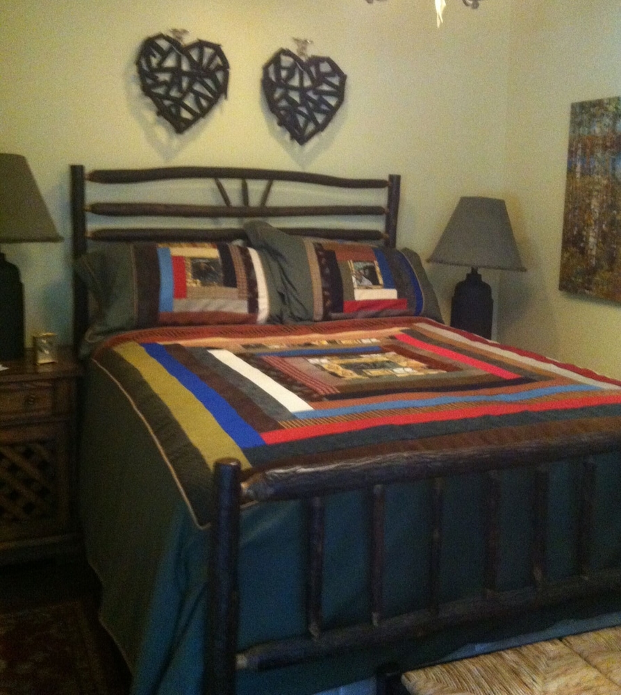 Birch Suite: Cozy Nc Mountain & Riverside Cabin @ Roaring River Vineyards - Blue Ridge Mountains