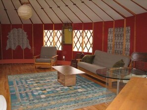 Yurt in very private spot on 27 acre Horse Farm w/ hot tub - Accord | Vrbo