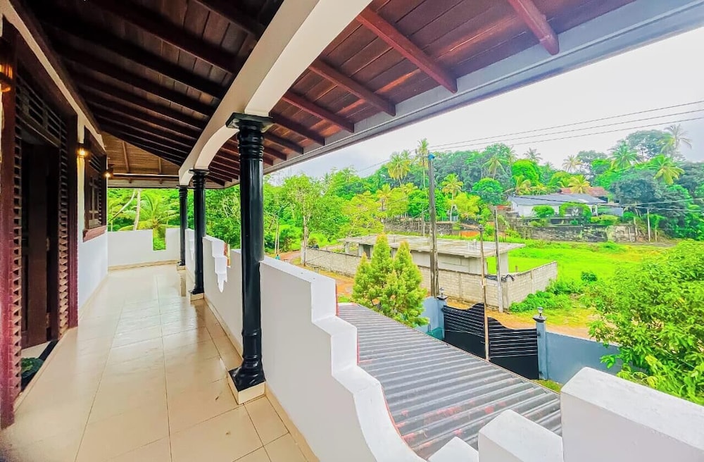 Sajee Villa - Hikkaduwa