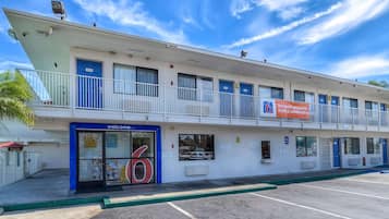 Entrada do alojamento