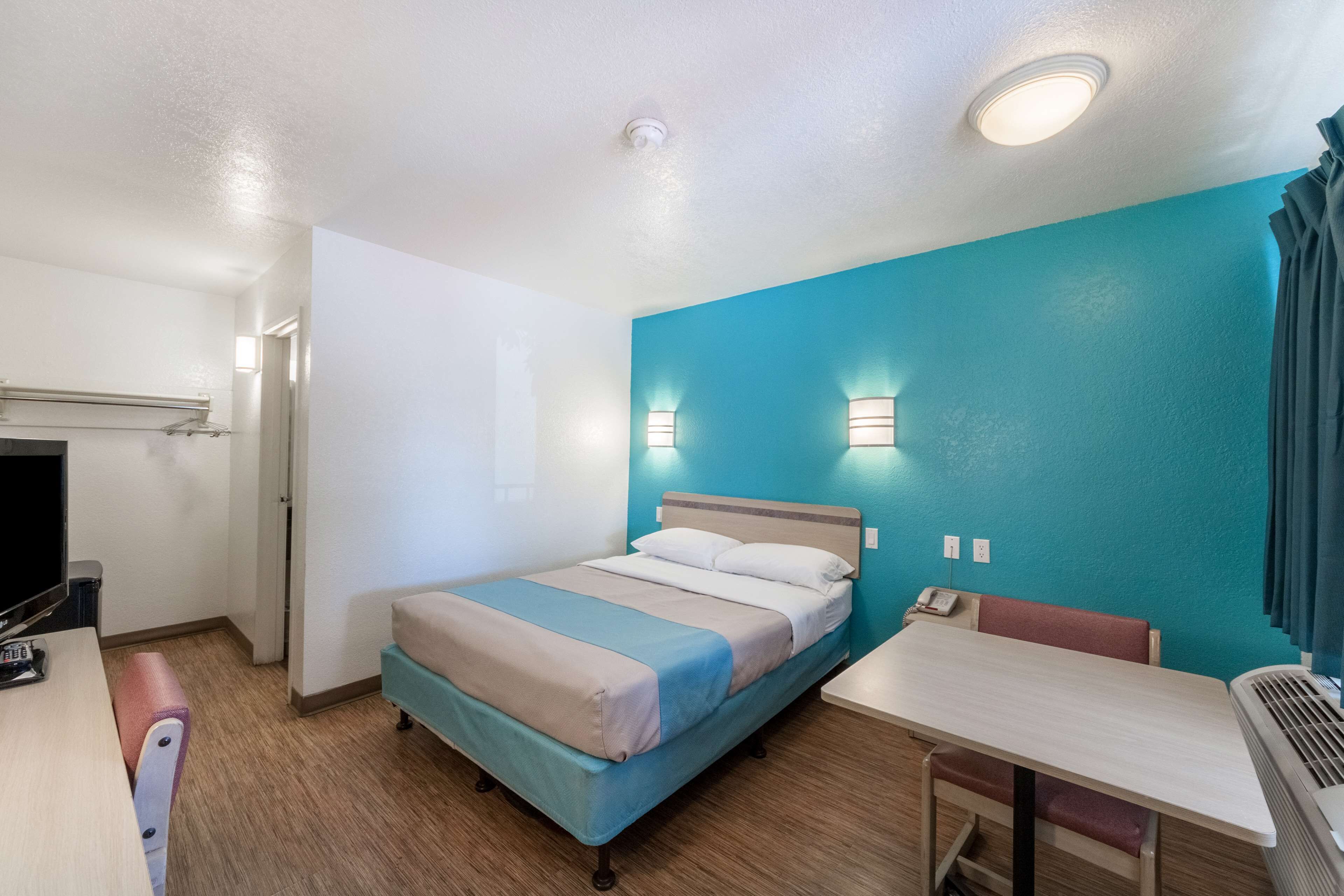 Motel 6 Del Rio, TX Reviews, Deals & Photos 2024 - Expedia
