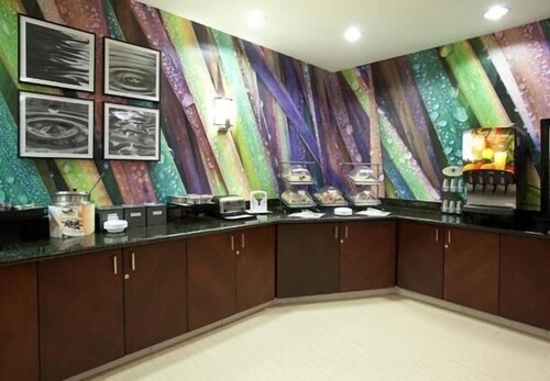 SpringHill Suites by Marriott Portland Airport Reviews, Deals & Photos ...