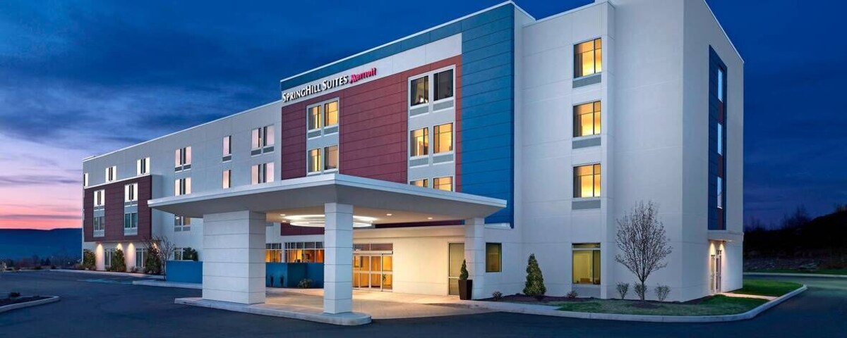 SpringHill Suites by Marriott Portland Airport Reviews, Deals & Photos ...