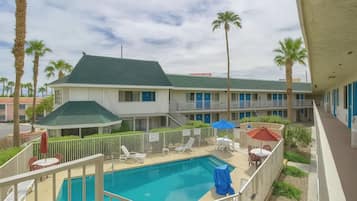 Piscina externa