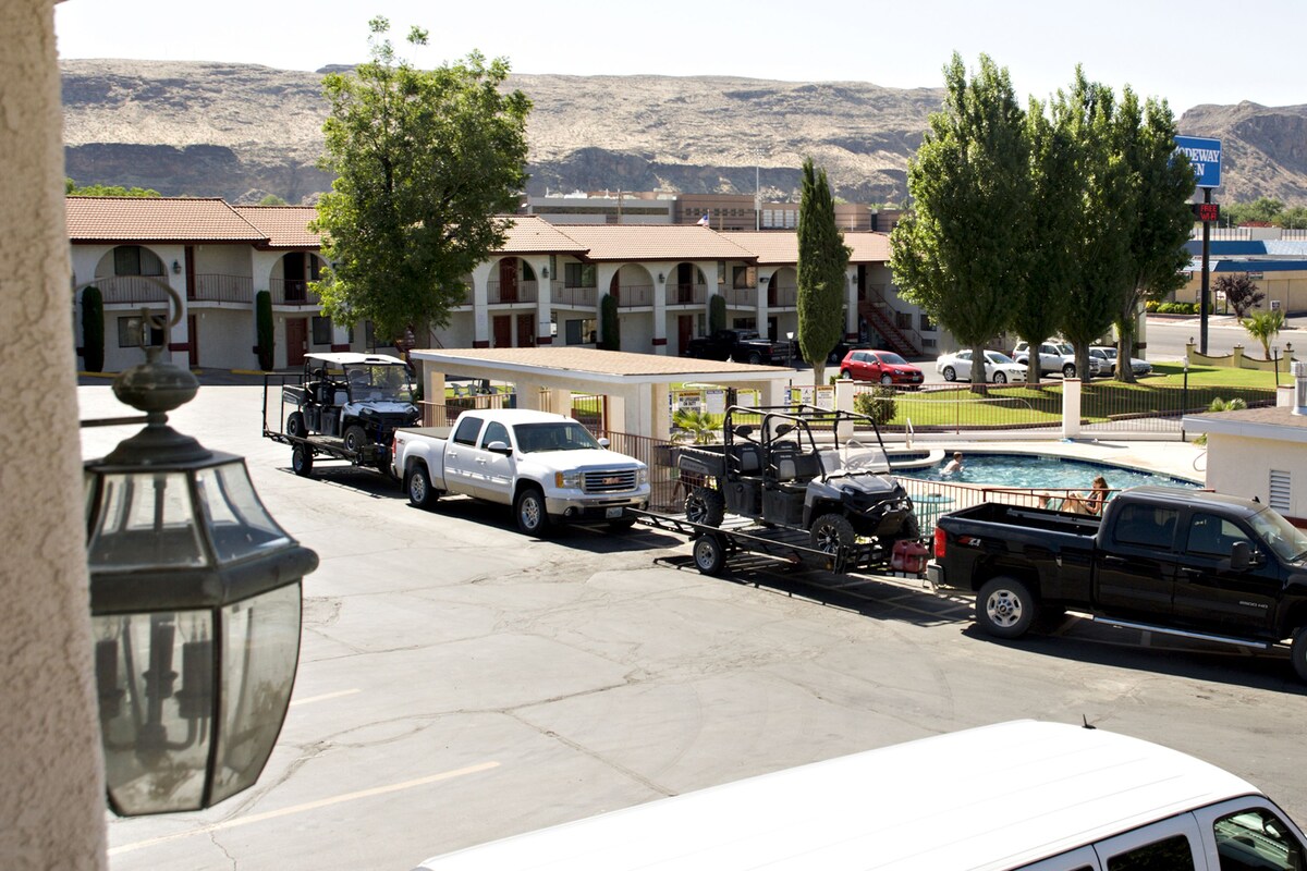 Rodeway Inn Hurricane - Zion National Park Area Reviews, Deals & Photos ...