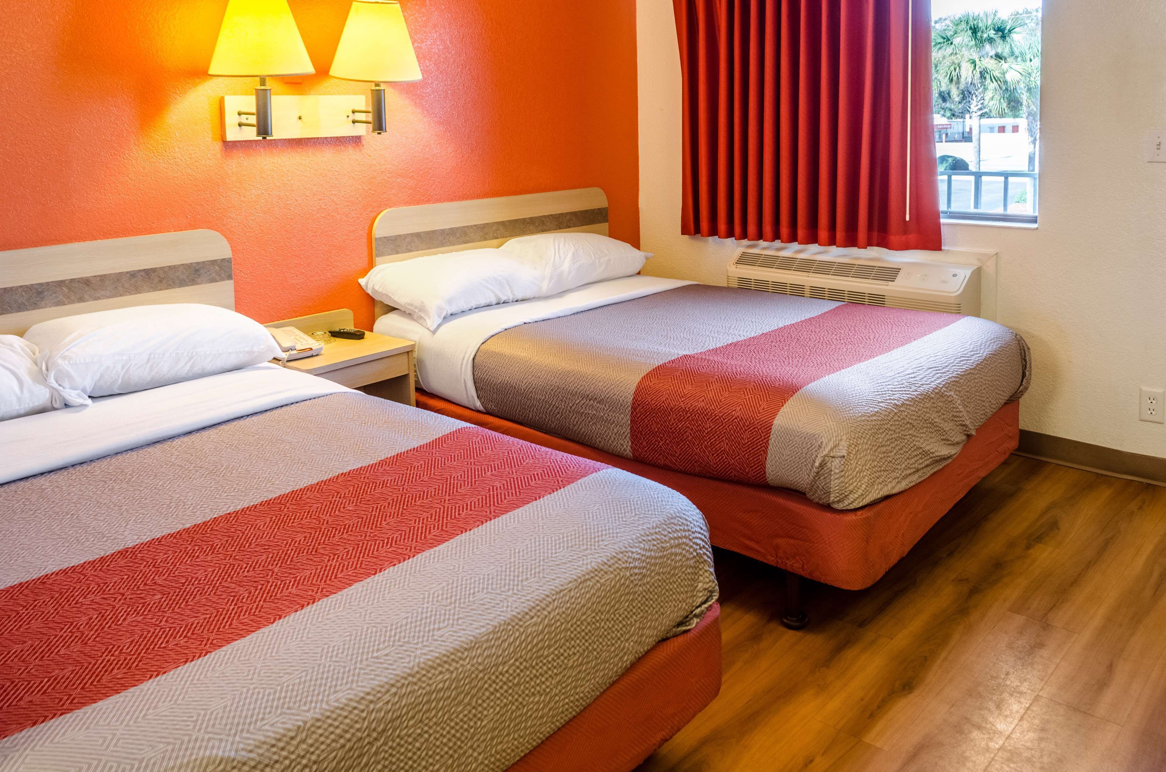 Wi-fi grátis, roupa de cama fornecida 