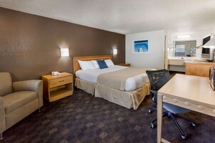 Escrivaninha, Wi-Fi de cortesia, roupa de cama