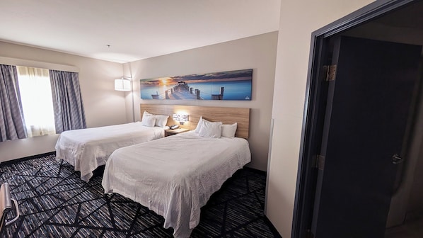 Quarto Standard, 2 camas queen-size, não fumadores | Lençóis italianos Frette, roupa de alta qualidade, edredões de penas